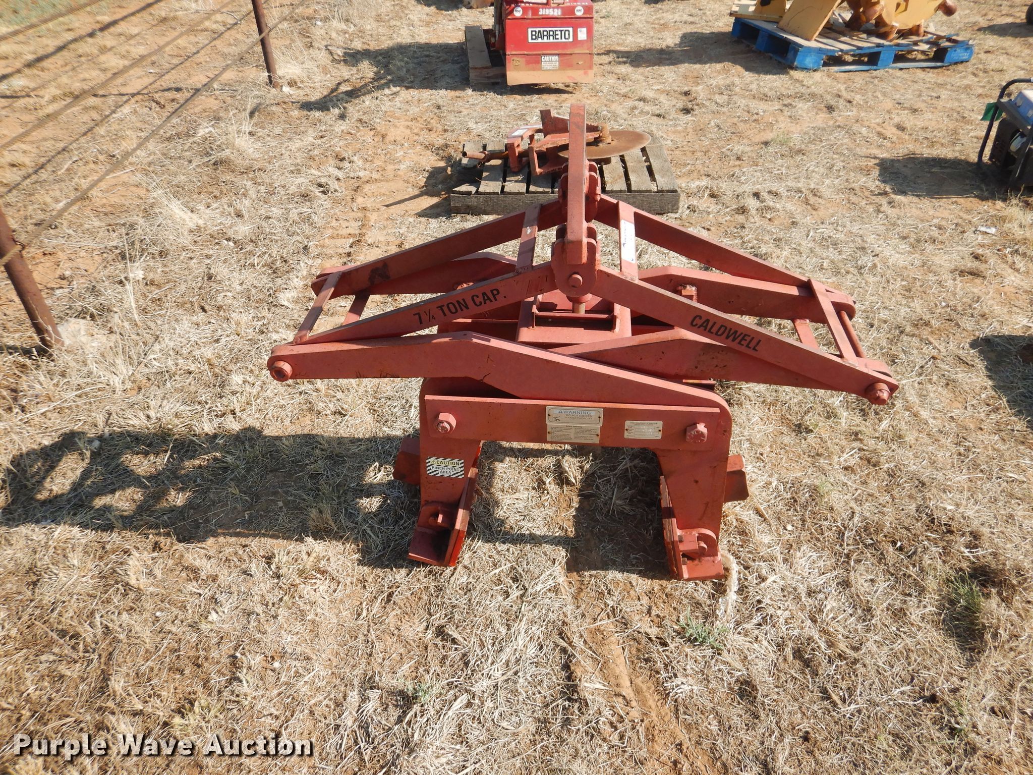 Caldwell 74-725 lifting clamp in Wolfforth, TX | Item HO9053 sold ...