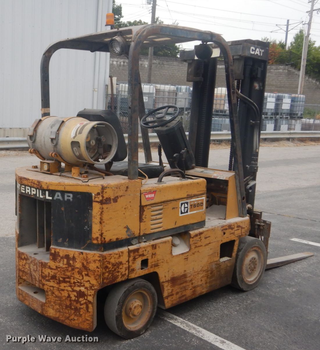 Caterpillar T50D forklift in Maplewood, MO | Item GR9794 sold | Purple Wave