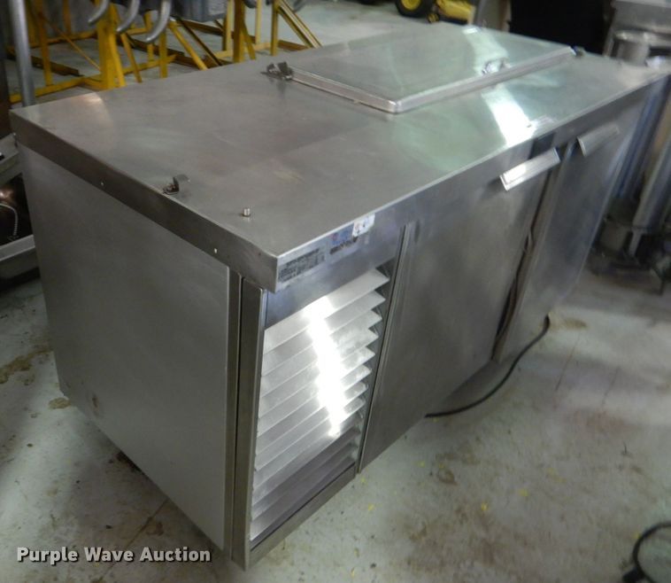 Randell prep cooler in Ottumwa, IA | Item FK9468 sold | Purple Wave