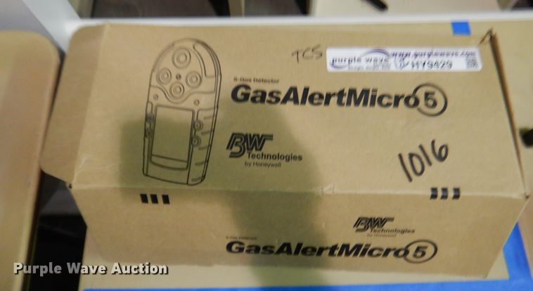 Gas Alert Micro 5 gas detector in Tulsa, OK | Item HY9429 sold | Purple ...