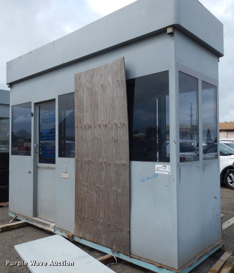 Toll booth in Topeka, KS | Item DJ4476 sold | Purple Wave