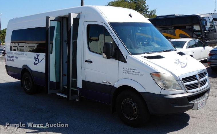 2007 Dodge Sprinter 3500 shuttle bus in Columbia, MO | Item HJ9619 sold ...