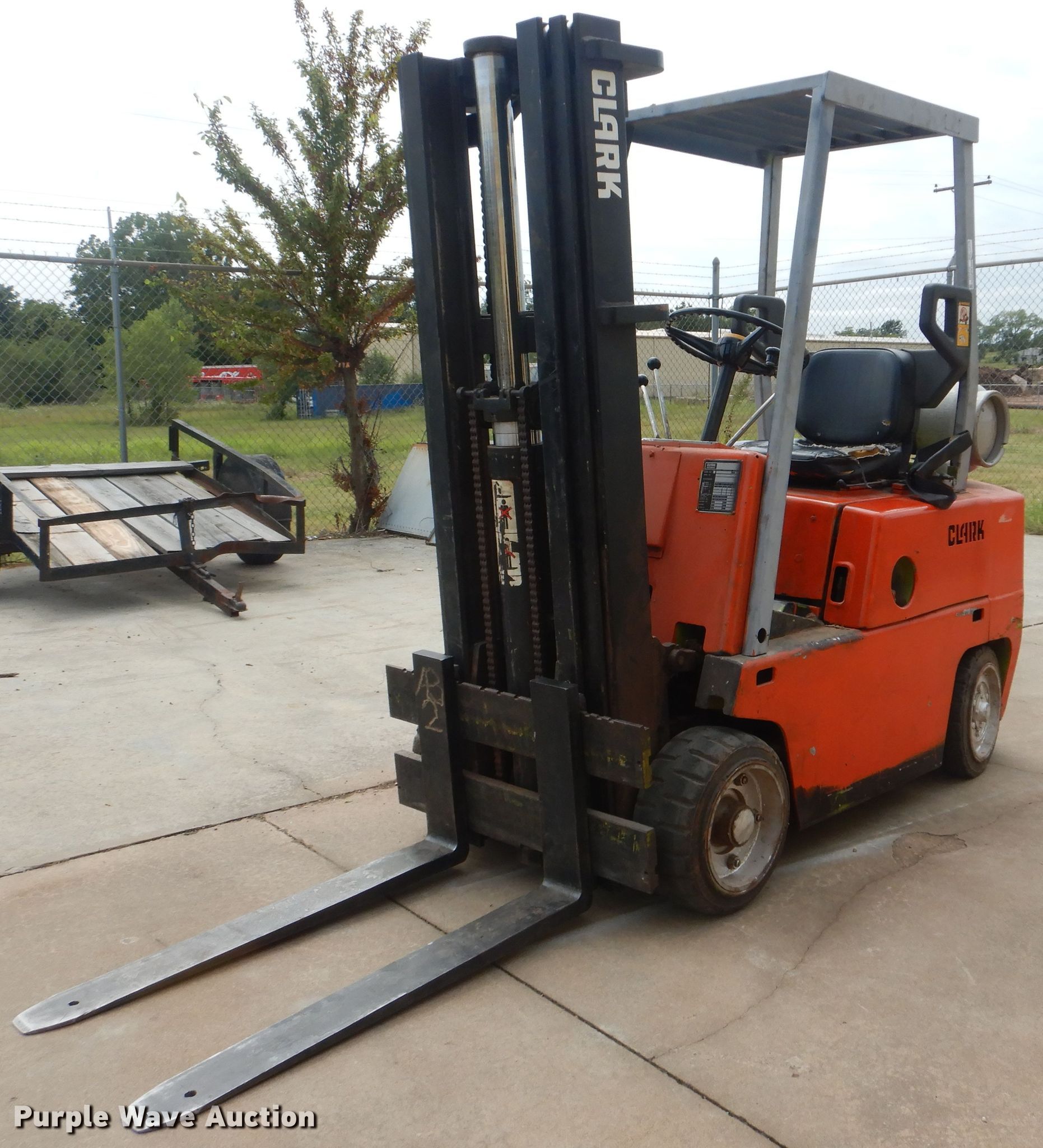 Clarklift C500-45 forklift in Stillwater, OK | Item HY9493 sold ...