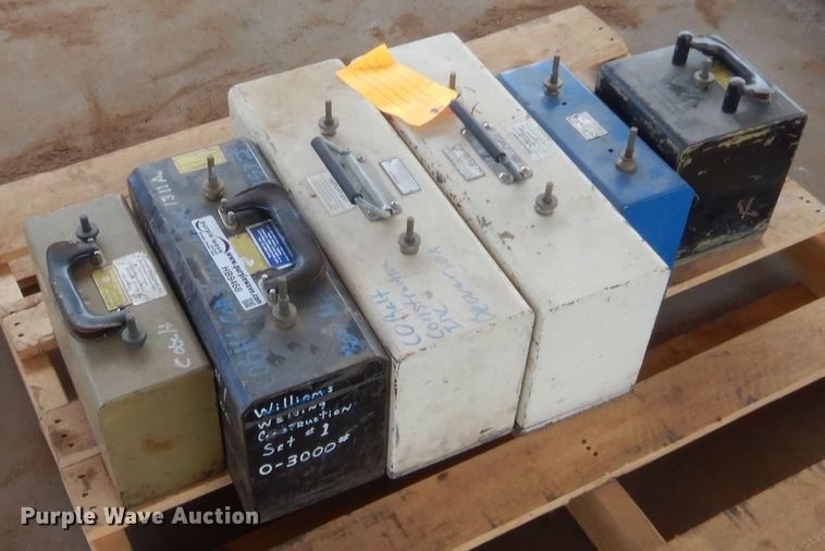 Hydro testing dead weights in Oklahoma City, OK | Item HB9468 sold ...