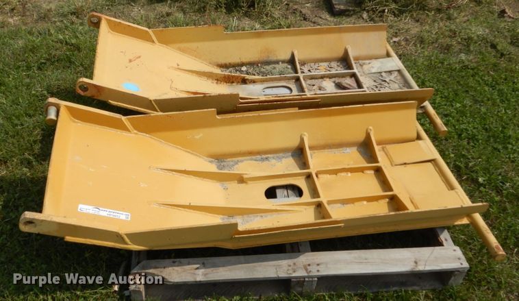 Belly pans in Knoxville, IA | Item HP9852 sold | Purple Wave