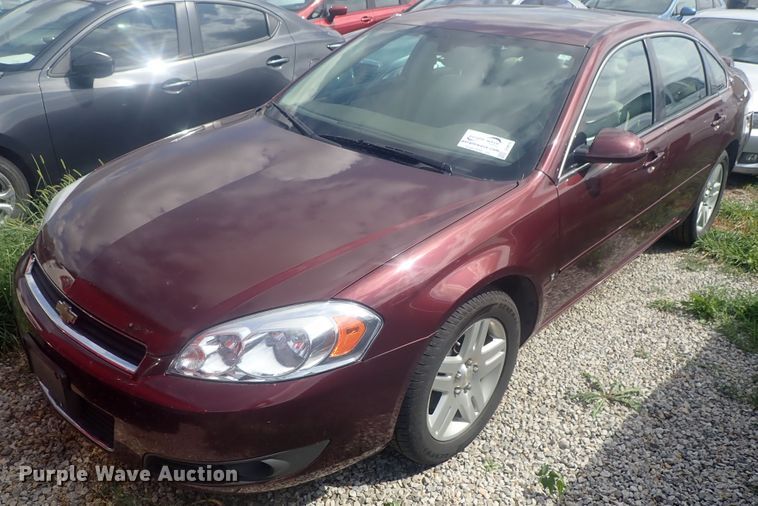 2007 Chevrolet Impala LT in Haysville, KS | Item DI4618 sold | Purple Wave