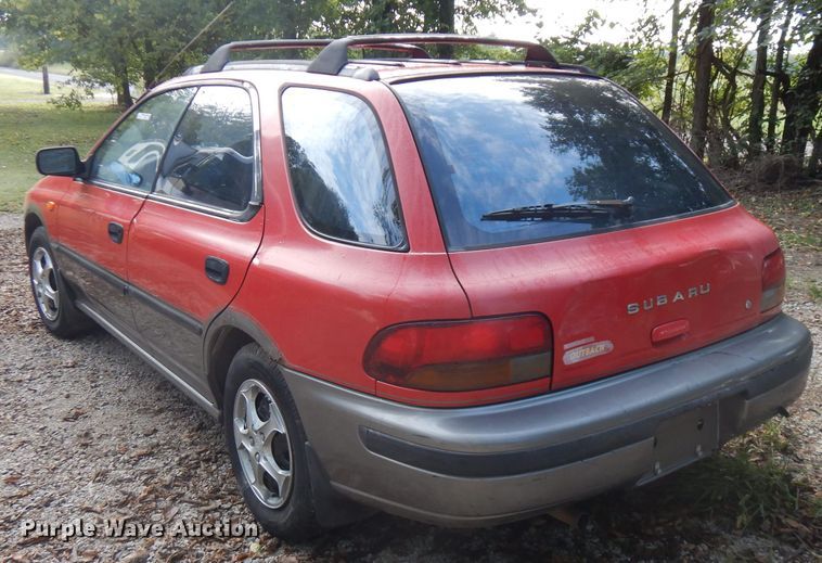 1995 Subaru Impreza Outback in Parsons, KS | Item FR9059 sold | Purple Wave