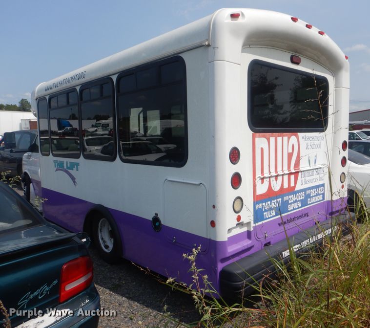 2010 Chevrolet Express G4500 shuttle bus in Muskogee, OK | Item HJ9918 ...
