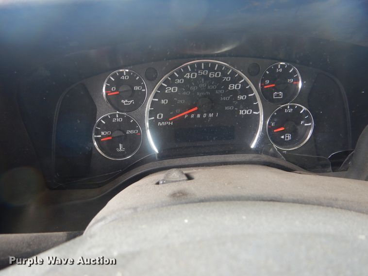 2010 Chevrolet Express G4500 shuttle bus in Muskogee, OK | Item HJ9918 ...