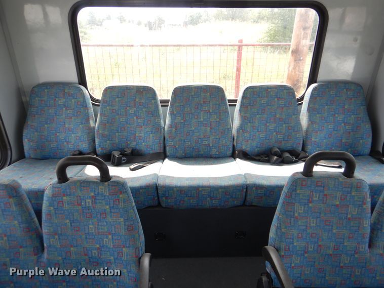 2010 Chevrolet Express G4500 shuttle bus in Muskogee, OK | Item HJ9918 ...