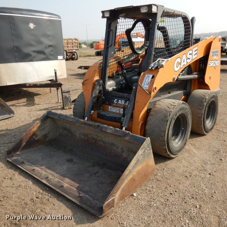 2017 Case SR210 skid steer loader in Pierre, SD | Item DC8937 sold | Purple Wave