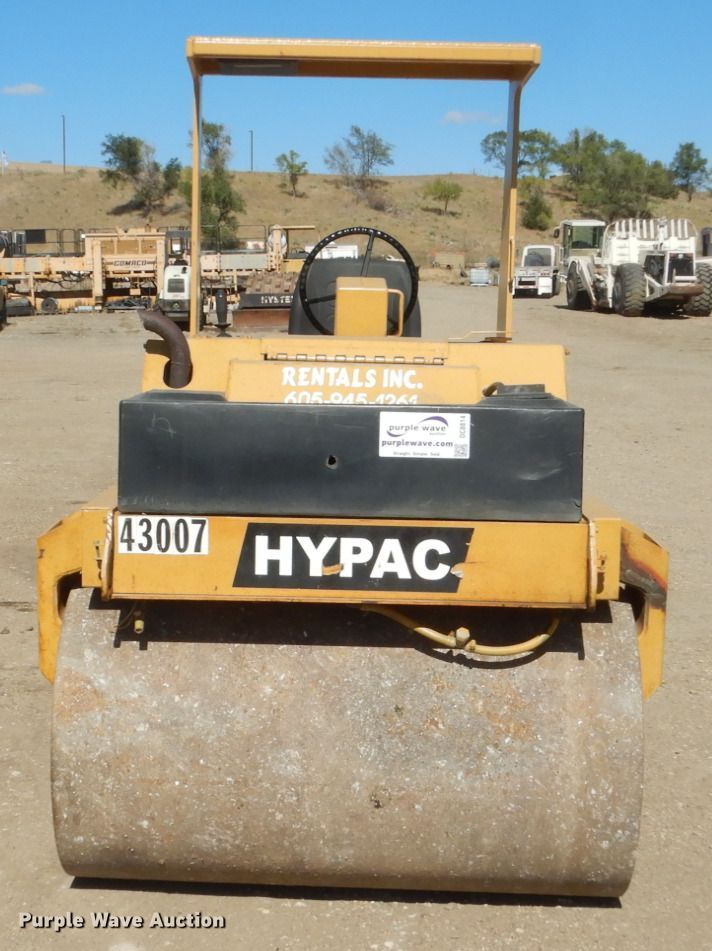 Hypac C754A vibratory double drum roller co in Pierre, SD | Item DC8814 ...