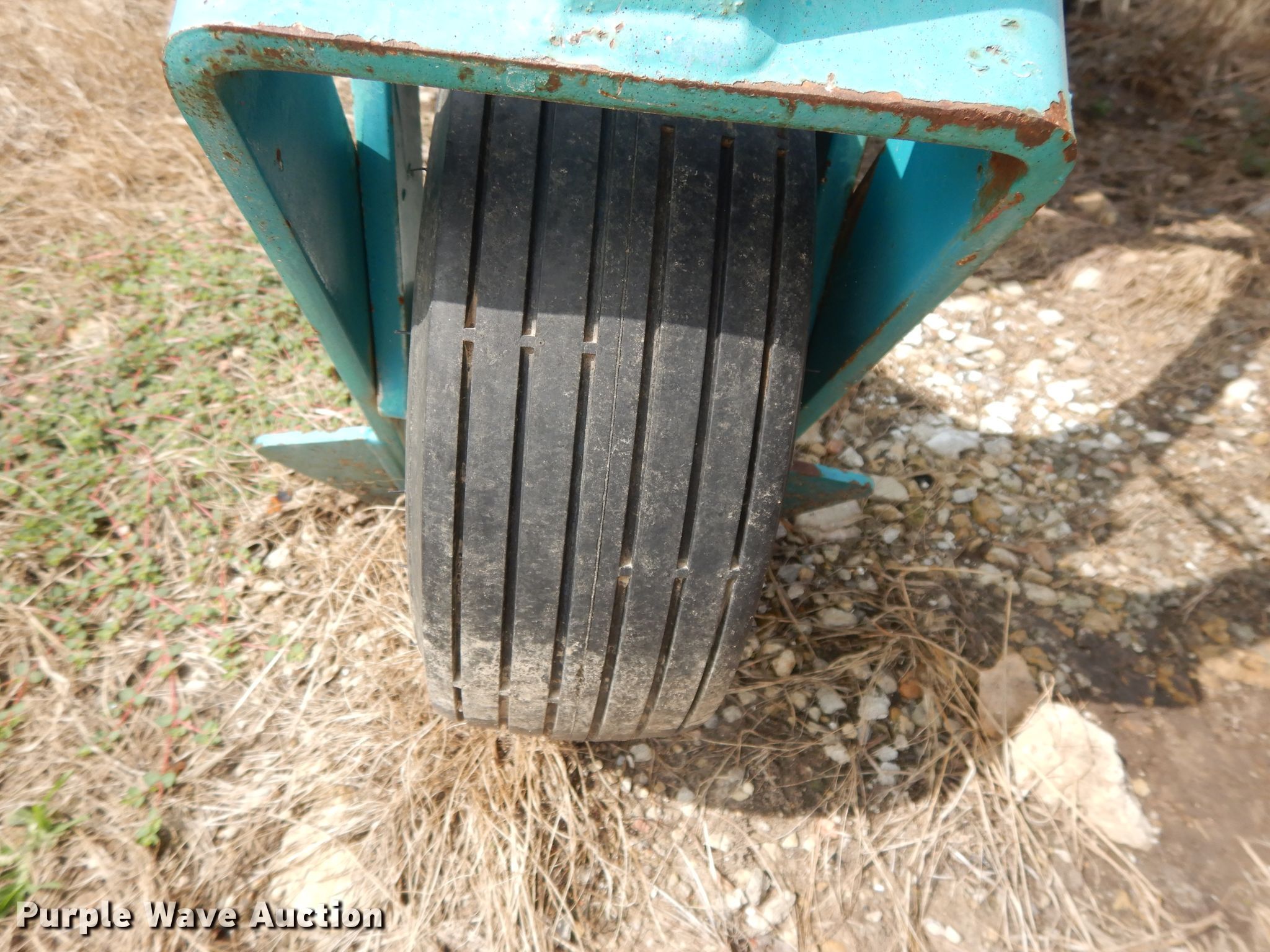 Micro Rain MR43 hose reel in Andover, KS | Item DH0041 sold | Purple Wave