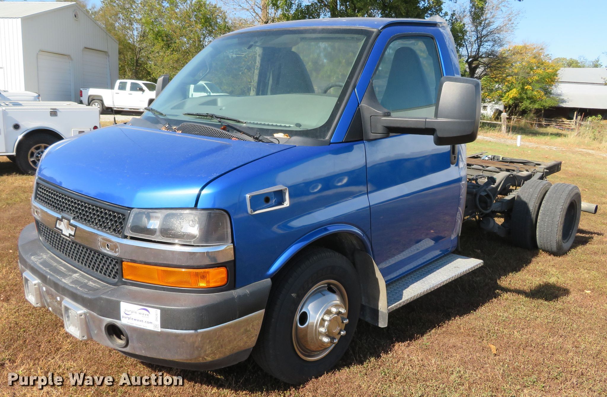2016 Chevrolet Express G3500 cab and chassis in Perryville, MO | Item ...