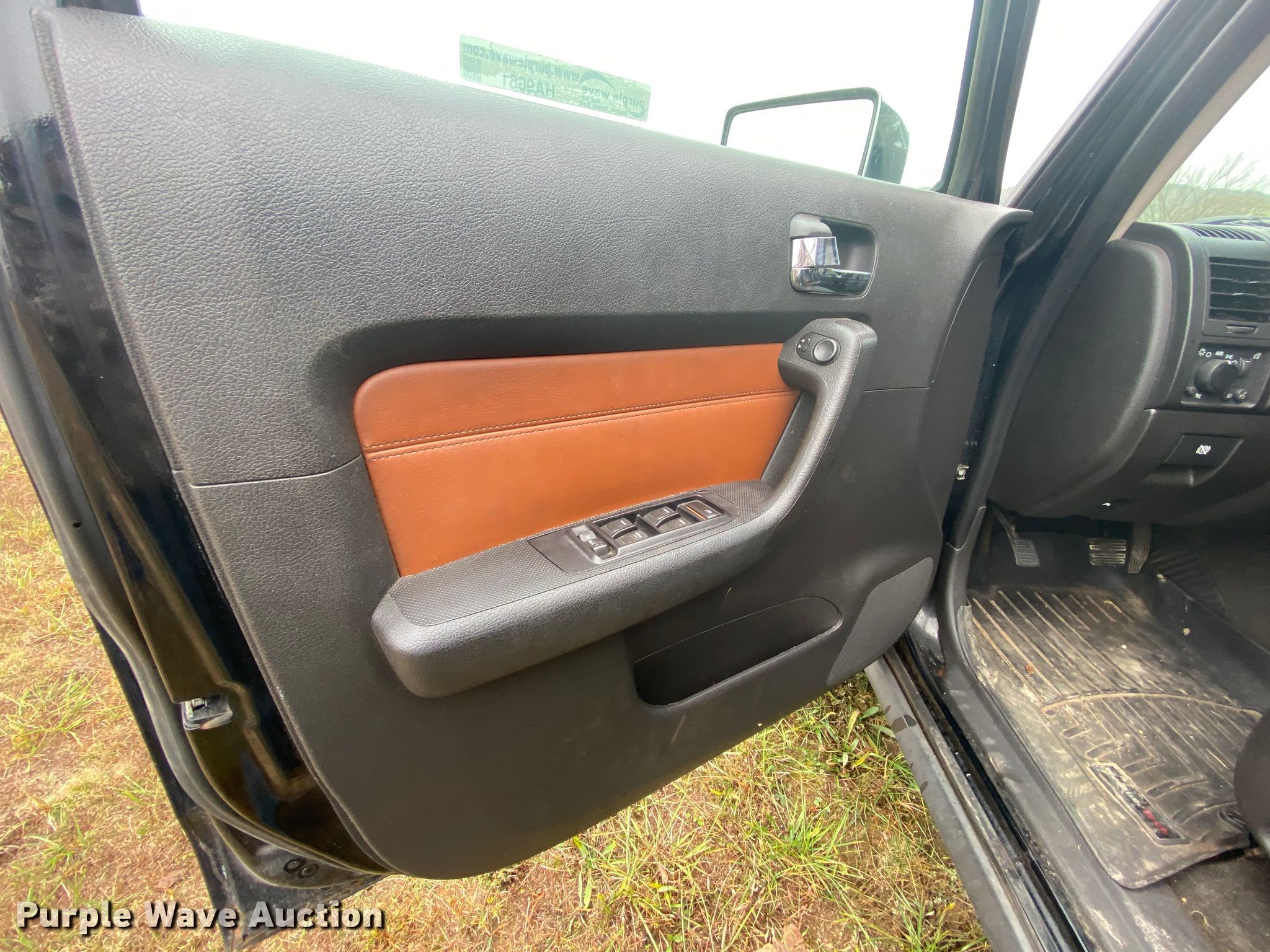 2003 Hummer H3 SUV in Cabool, MO | Item HA9661 sold | Purple Wave