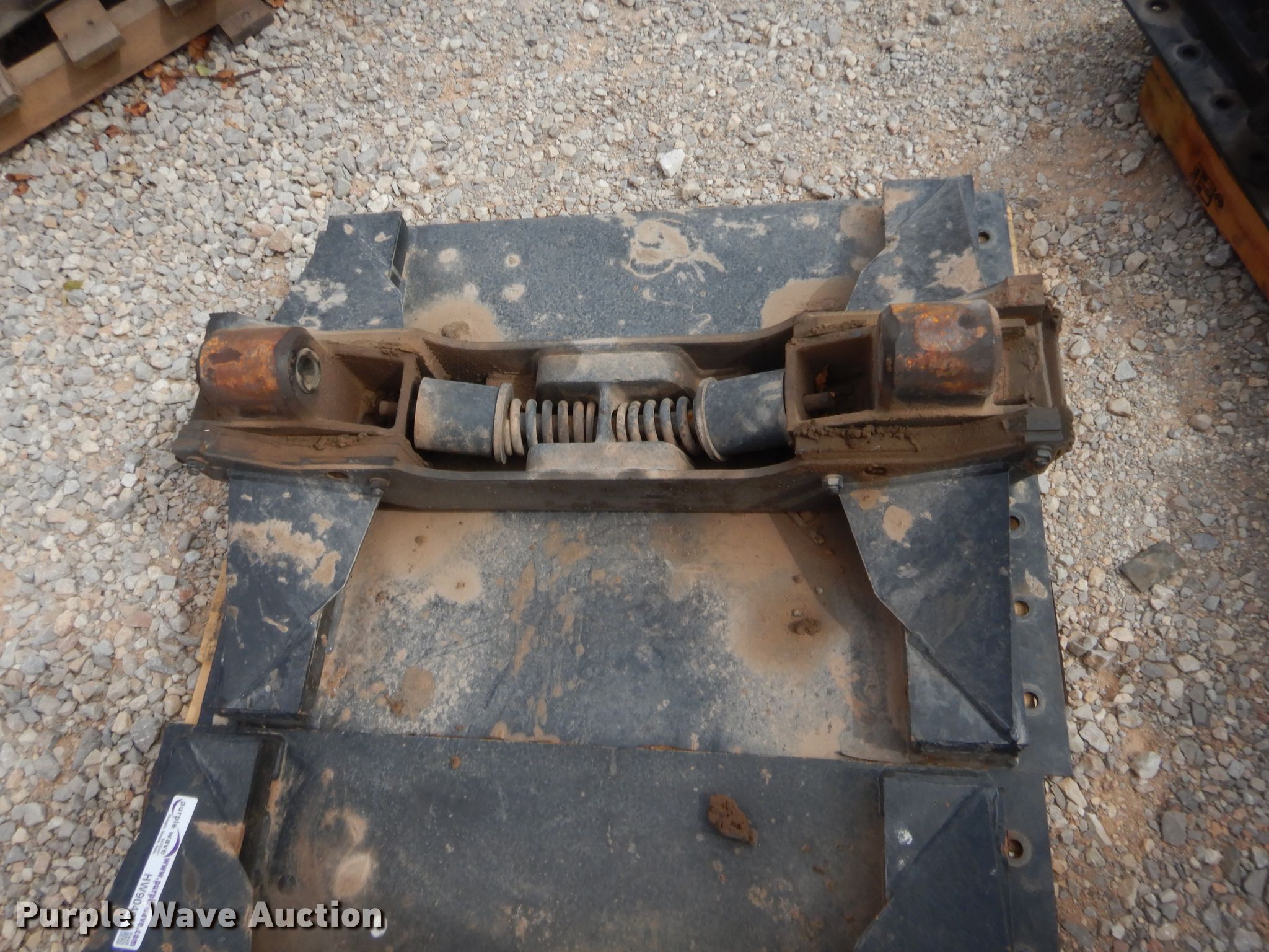 (2) fifth wheel compensators in Oklahoma City, OK | Item HW9049 sold ...