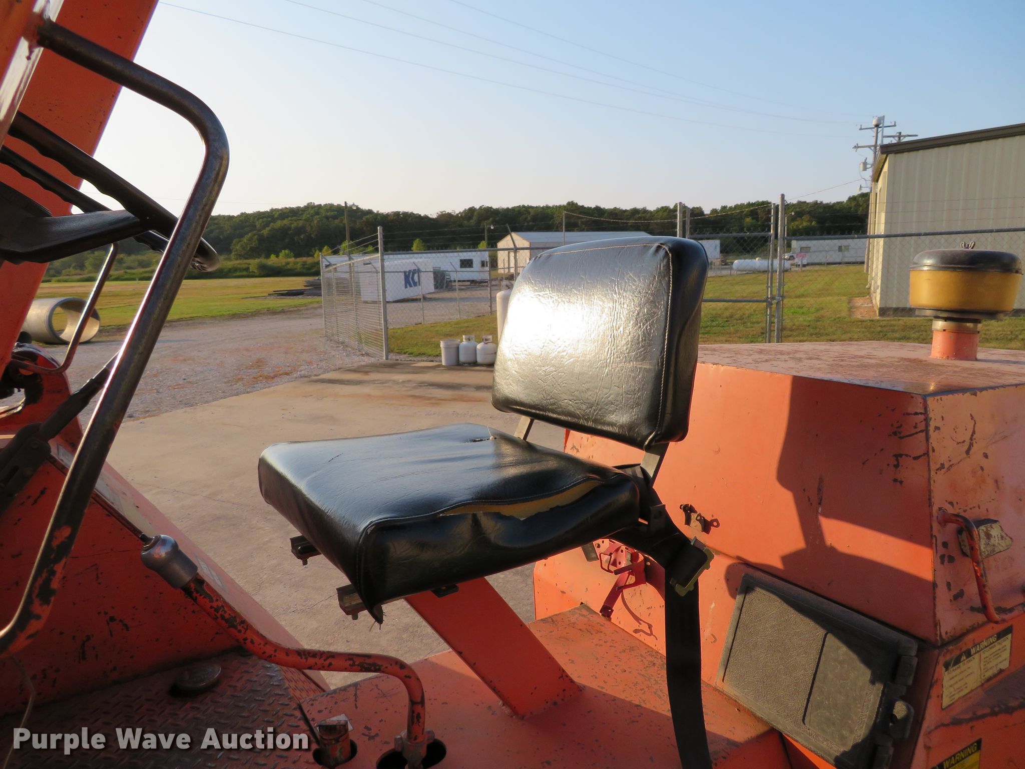 Trak International 642 forklift in Camdenton, MO | Item GR9838 sold ...