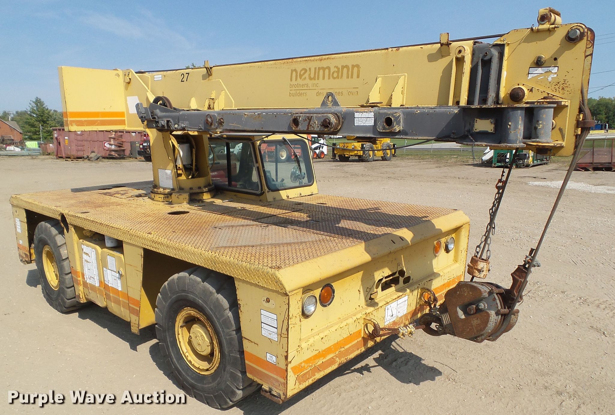 1996 Grove AP410 crane in Des Moines, IA | Item HF9592 sold | Purple Wave