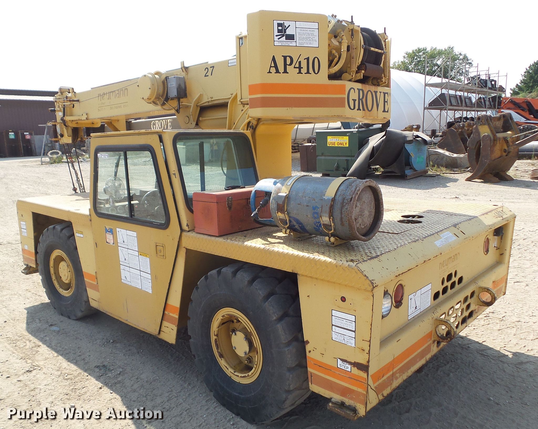 1996 Grove AP410 crane in Des Moines, IA | Item HF9592 sold | Purple Wave