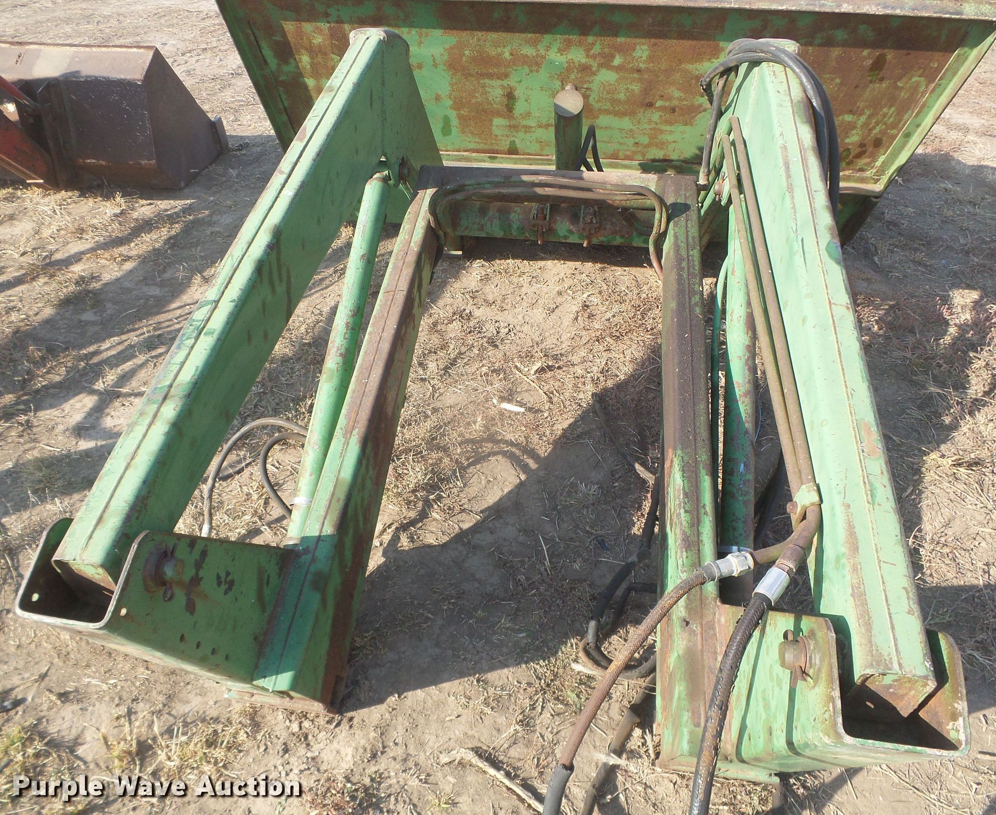 John Deere 48 loader in Sublette, KS | Item DG8366 sold | Purple Wave