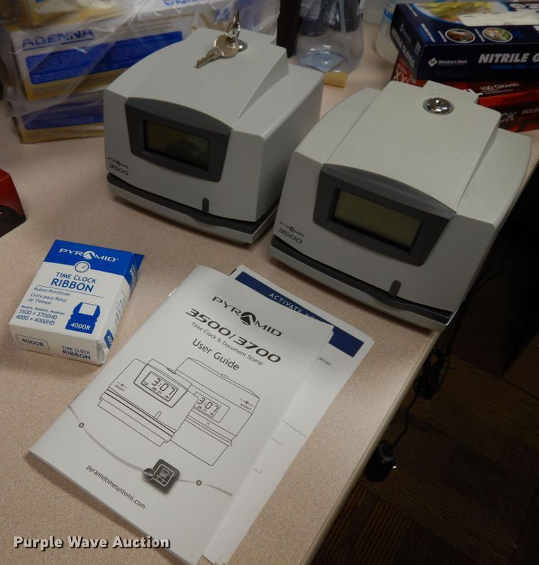 (2) Pyramid 3500 time clocks/document stamps in Lincoln, NE | Item ...