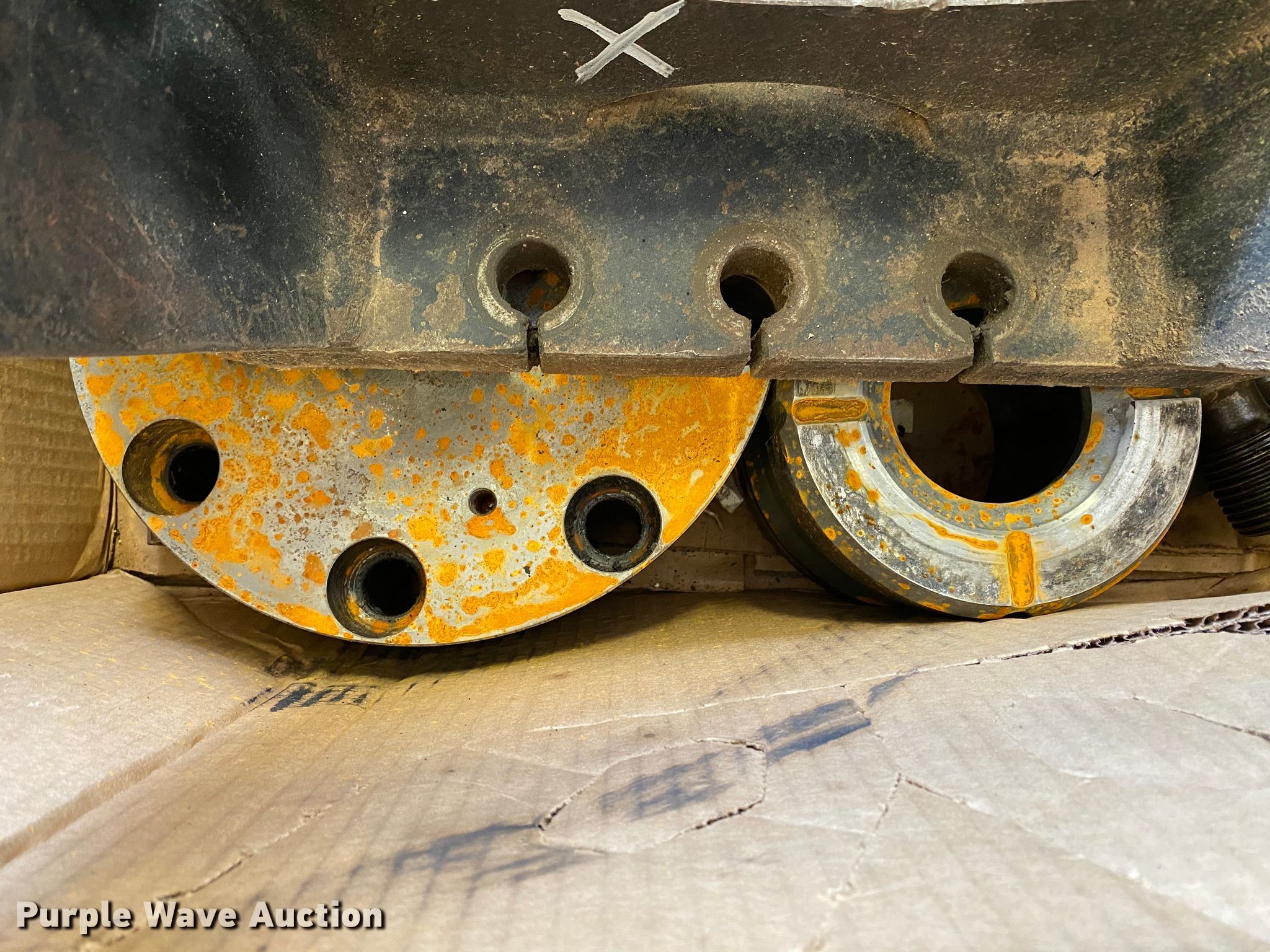 Caterpillar H115 breaker in Forsyth, MO | Item HA9731 sold | Purple Wave