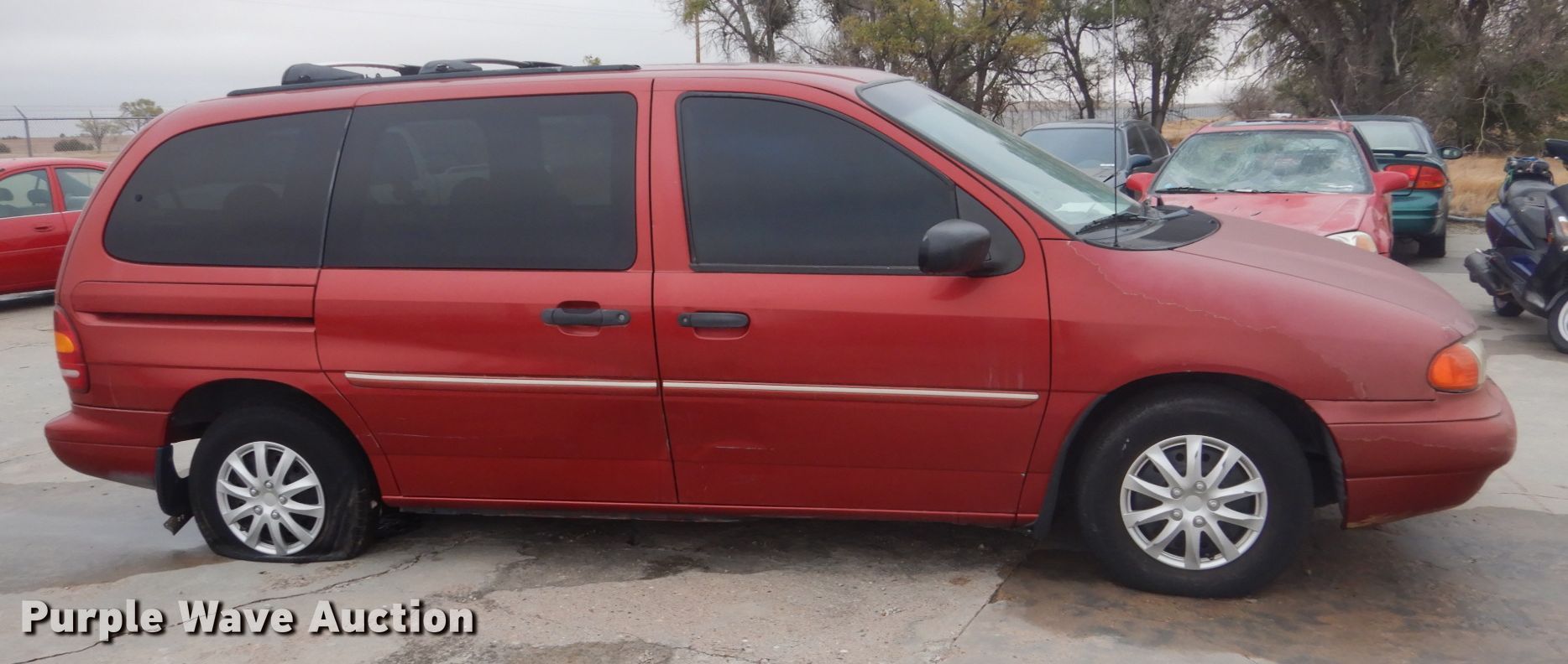 1998 Ford Windstar van in Alliance, NE | Item HS9399 sold | Purple Wave
