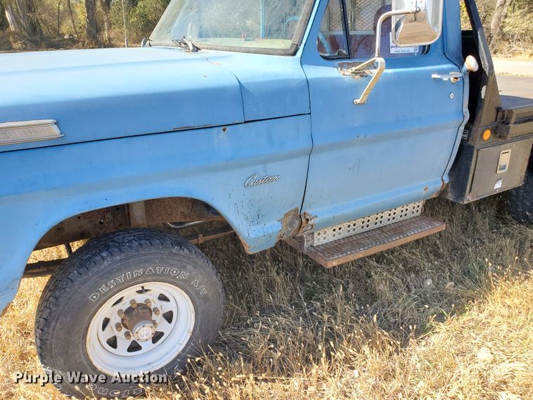 1972 Ford F350 flatbed pickup truck in Scandia, KS | Item DI5014 sold ...
