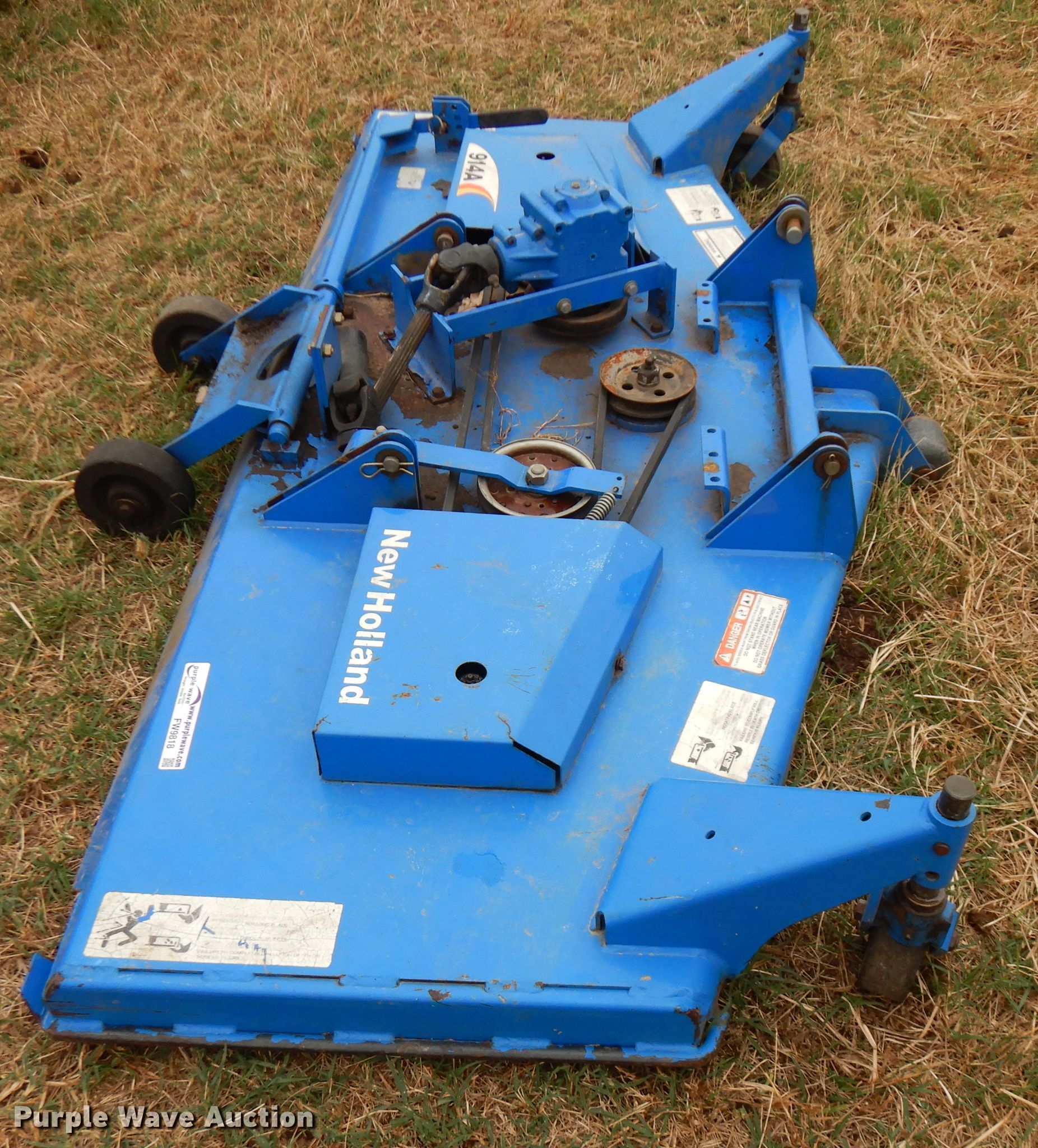 New Holland 914A mid-mounted mower deck in Dewey, OK | Item FW9818 sold ...