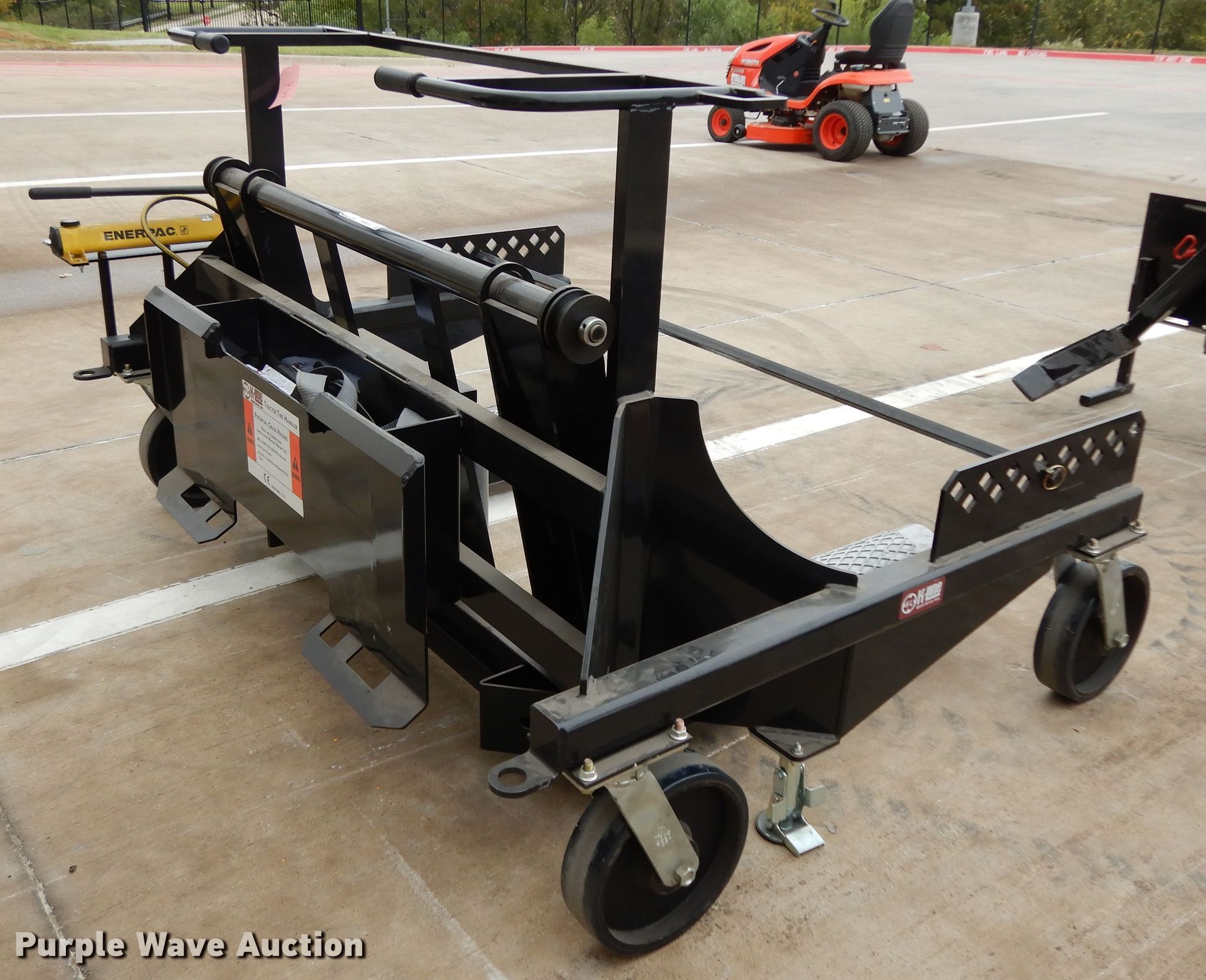 K-Line KL30100 tractor tire handler in Grapevine, TX | Item HR9597 sold ...