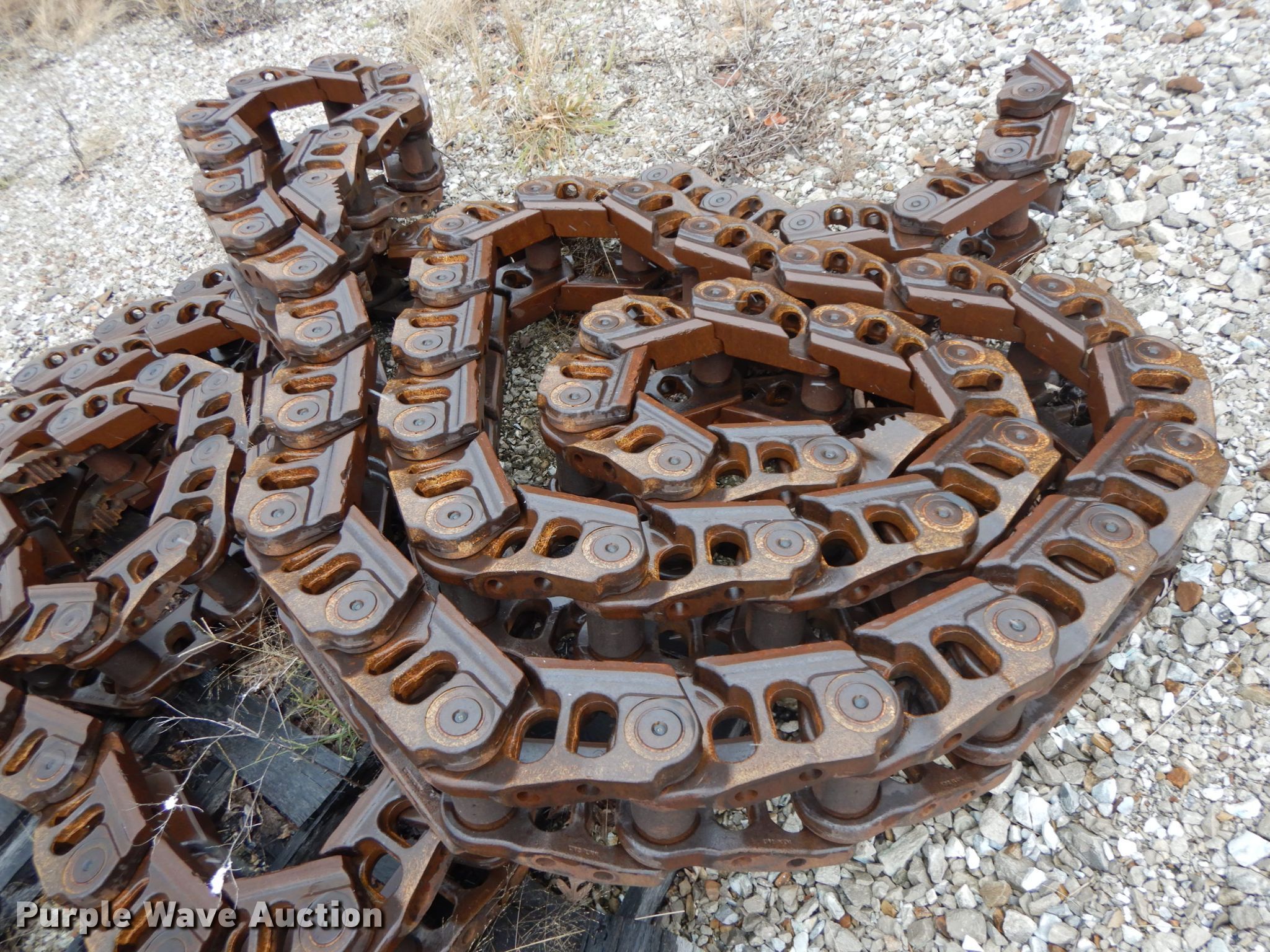 Caterpillar D10T dozer rails in Clifton Hill, MO | Item FG9626 sold ...