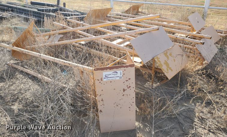 Approximately 14 pipeline aerial markers in Hugoton, KS | Item DI5027 ...