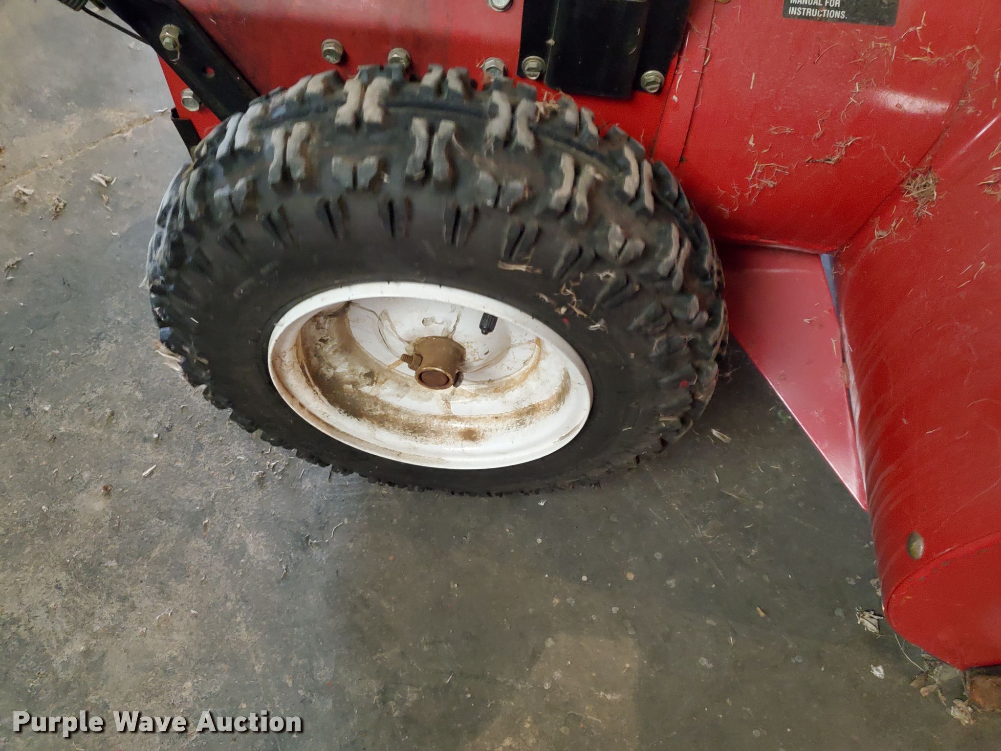 Dynamark 10/33 snow blower in Hill City, KS | Item HS9042 sold | Purple ...