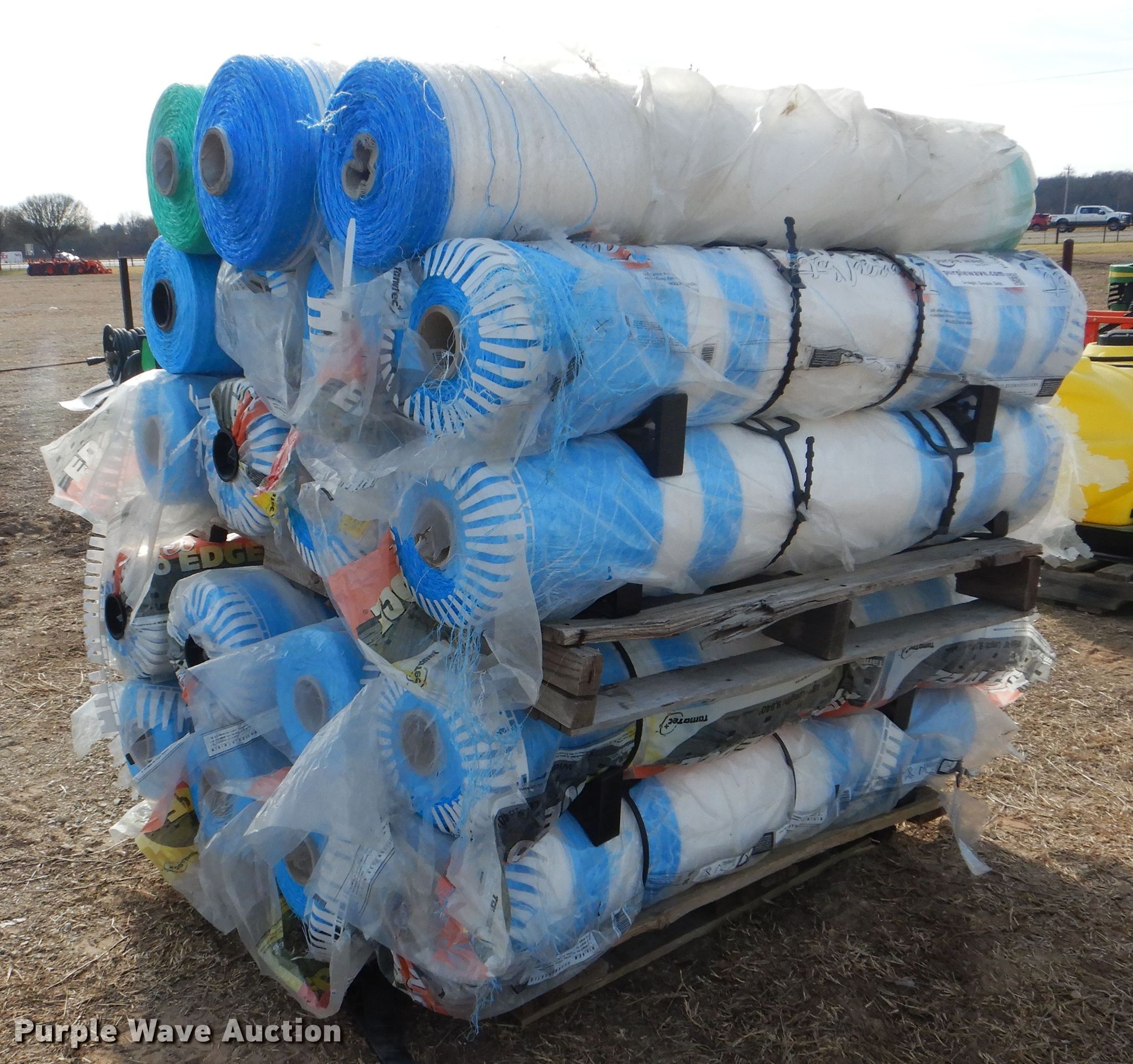 (19) roll of Tama net-wrap in Norman, OK | Item DI3593 sold | Purple Wave