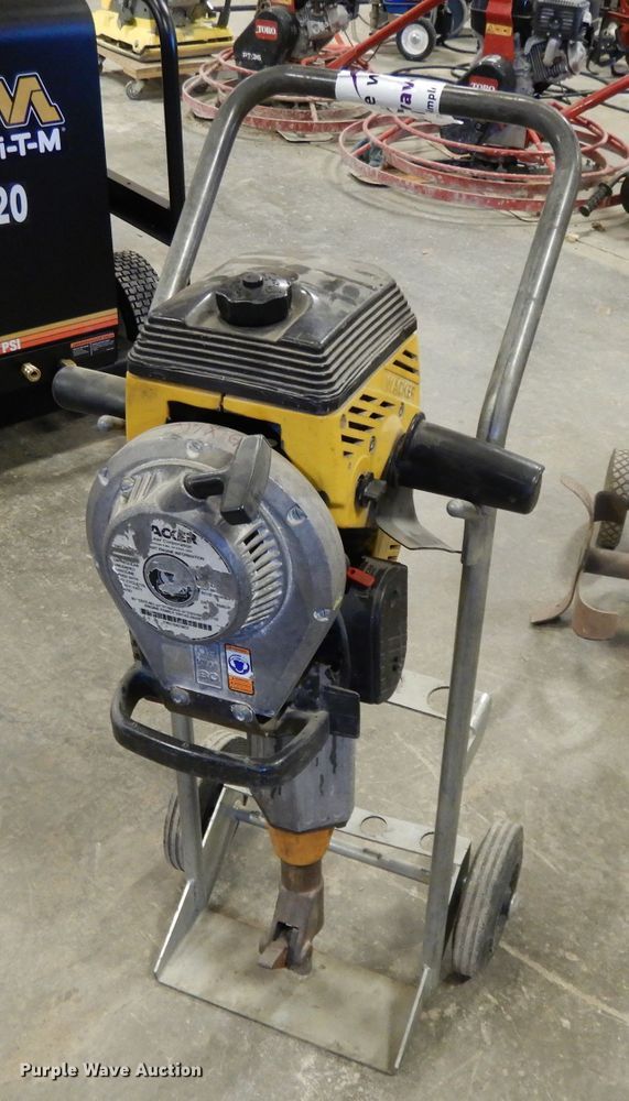 Wacker BH23 jack hammer in Paola, KS | Item DI8139 sold | Purple Wave