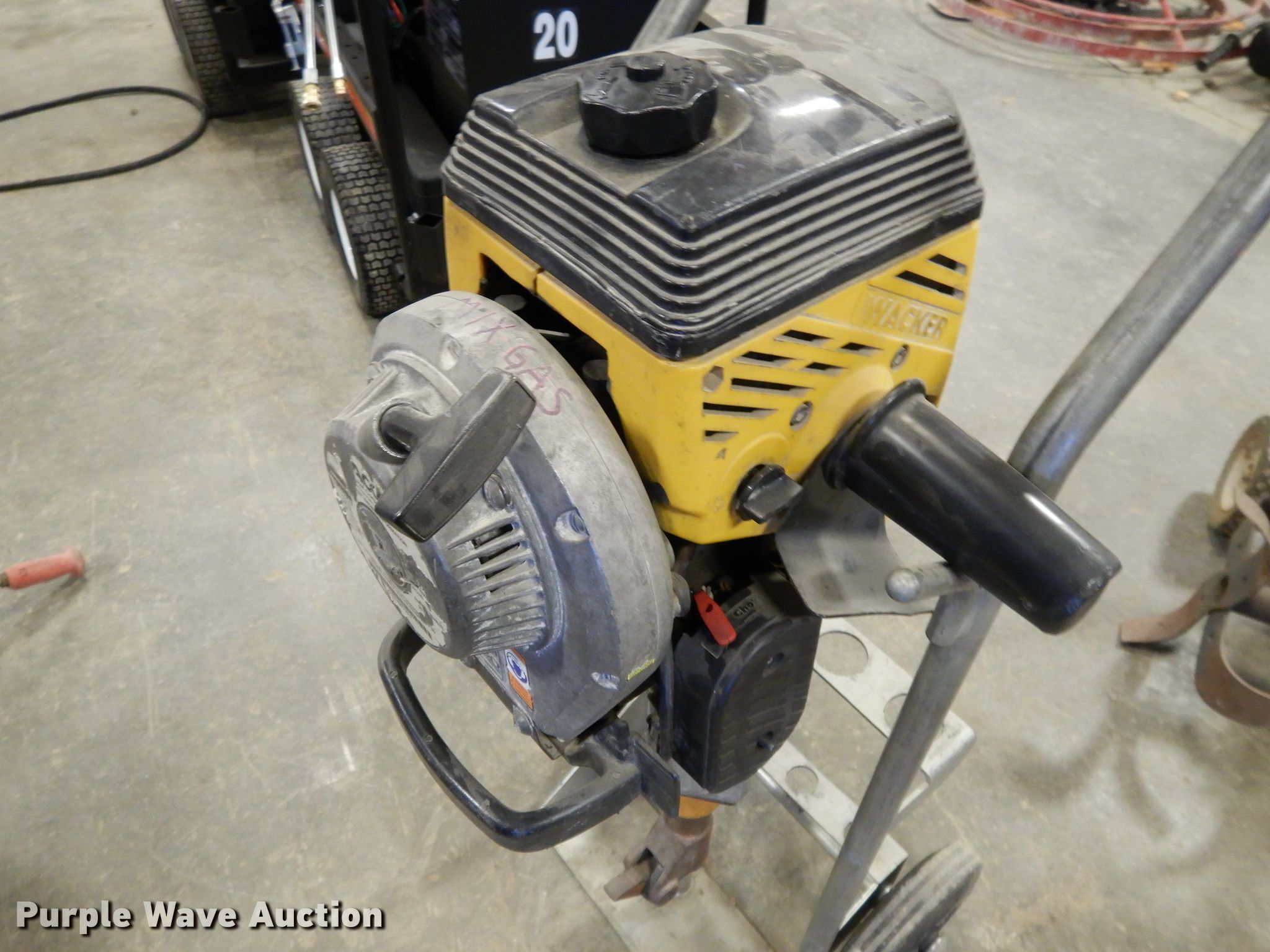 Wacker BH23 jack hammer in Paola, KS | Item DI8139 sold | Purple Wave