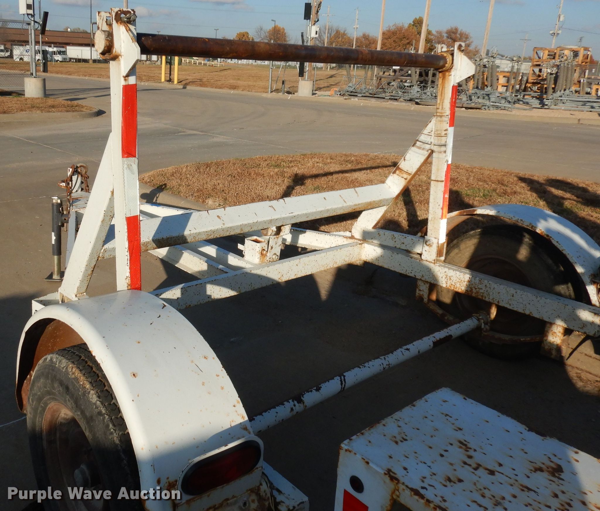 1998 Keifer reel trailer in Topeka, KS | Item GJ9607 sold | Purple Wave