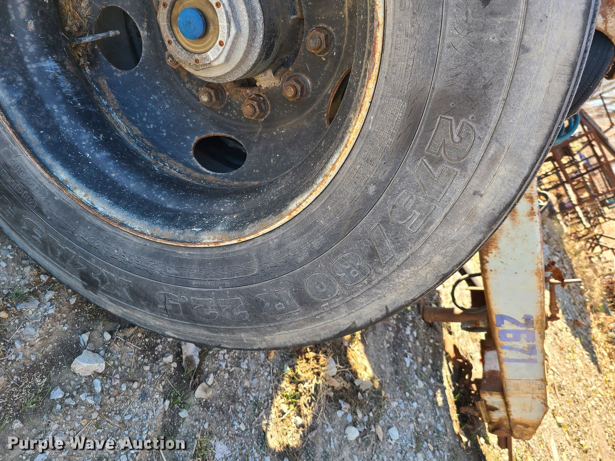 Strick trailer dolly in Kansas City, MO | Item HE9986 sold | Purple Wave