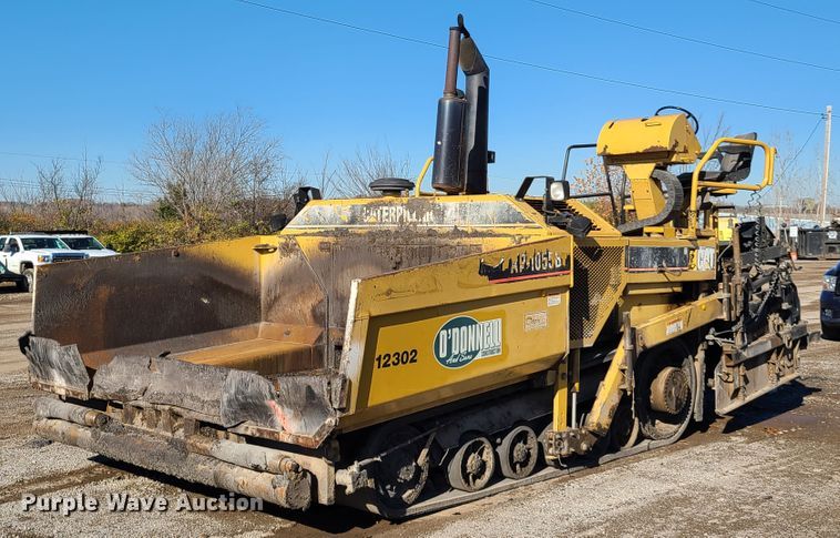 2001 Caterpillar AP-1055B paver in Kansas City, MO | Item HE9907 sold ...