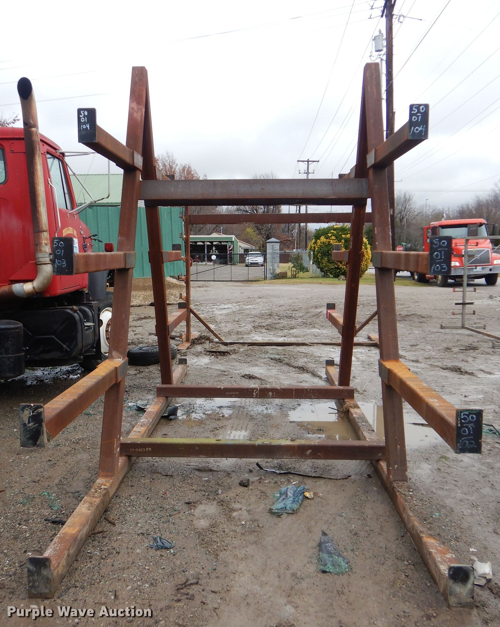 Double side pipe rack in Tulsa, OK | Item AE9524 sold | Purple Wave