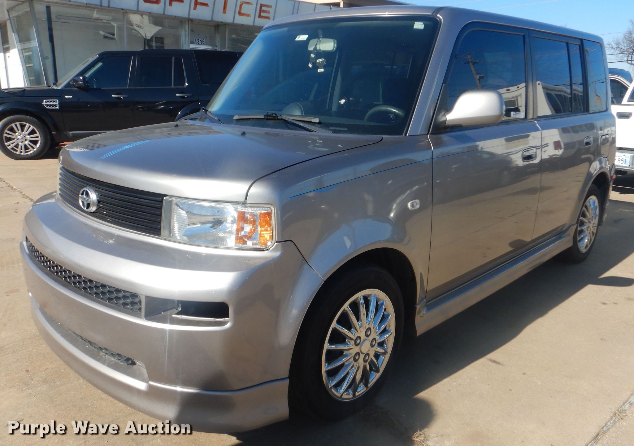 2005 Scion XB Wagon SUV in Tulsa, OK | Item HY9959 sold | Purple Wave