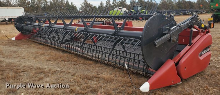 2014 Case IH 3152 rigid draper header in Yuma, CO | Item DF4607 sold ...