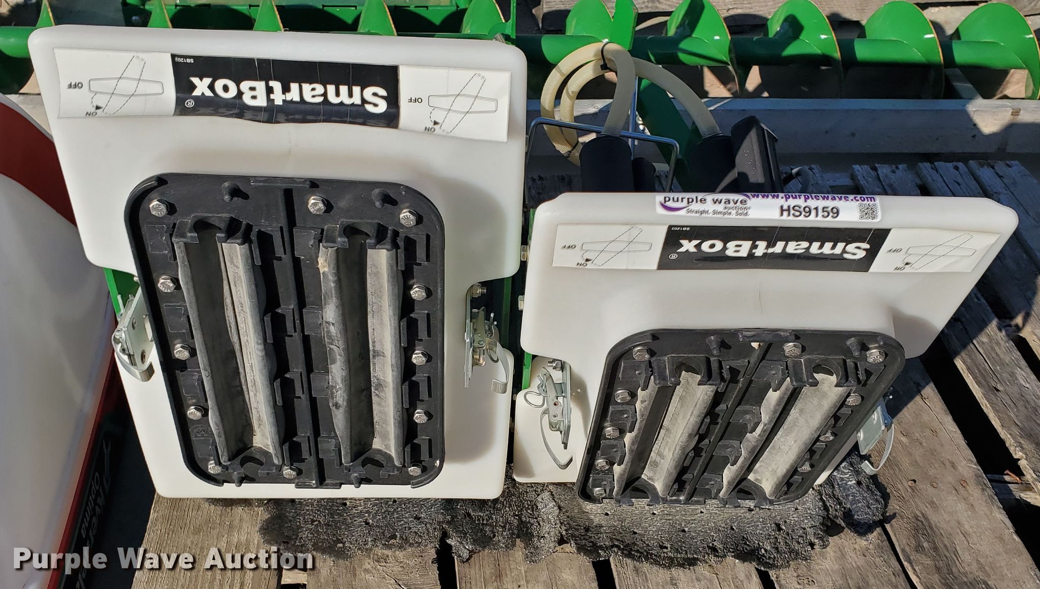 (2) Science SmartBox bases in Assaria, KS | Item HS9159 sold | Purple Wave