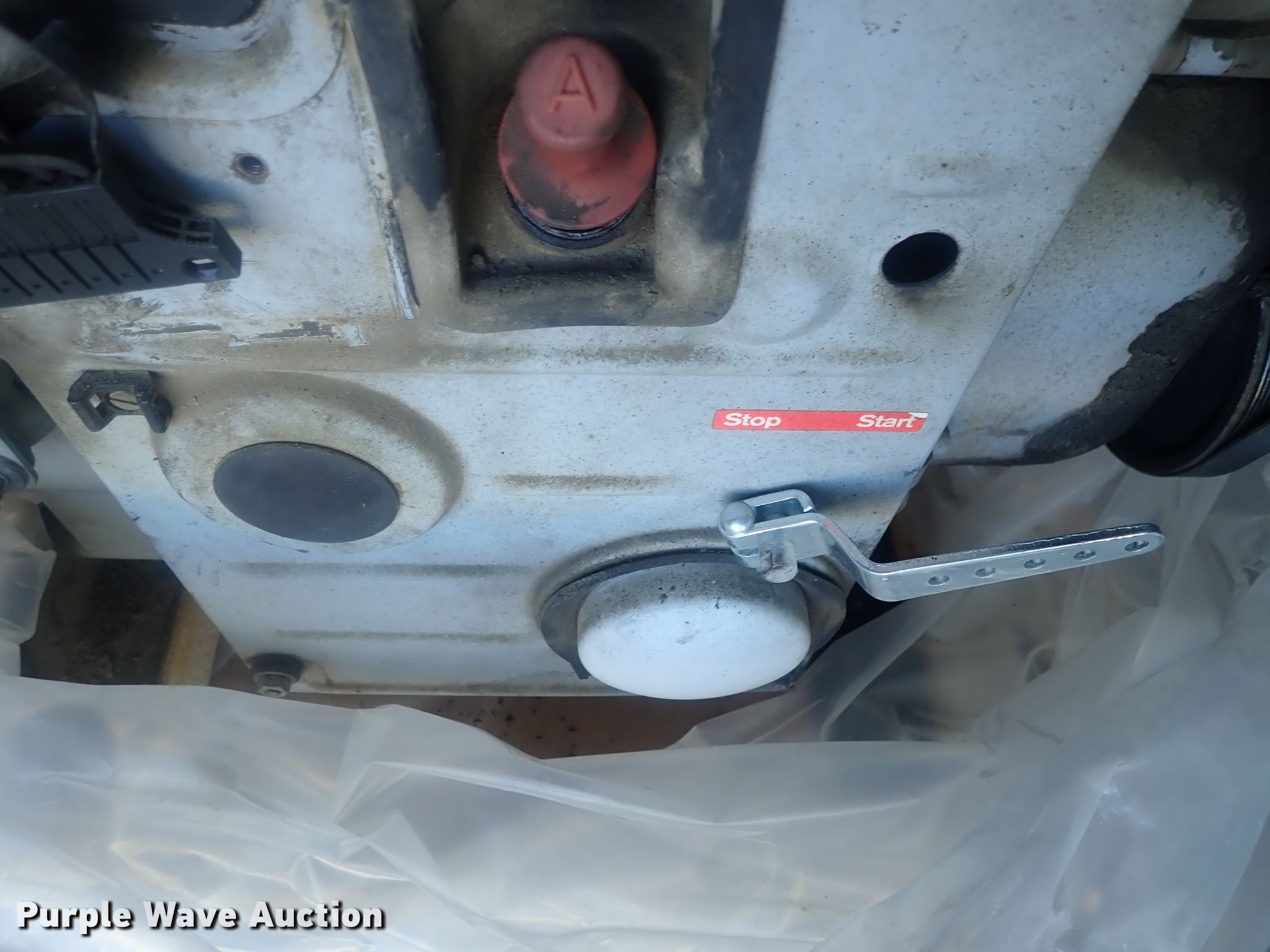 Hatz two cylinder diesel engine in Newton, KS | Item EV9789 sold ...