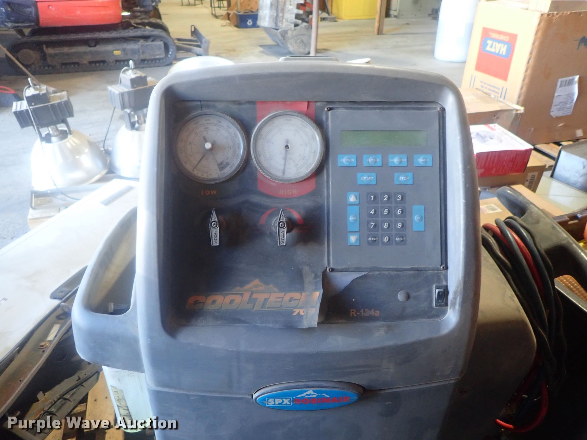 Robinair Cooltech 700 reclaimer in Newton, KS | Item EV9794 sold ...