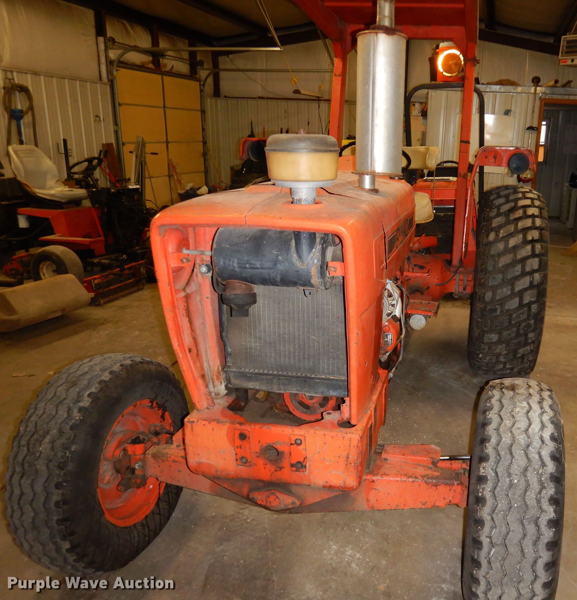 1981 Ford 540B tractor in Saint Marys, KS | Item HE9311 sold | Purple Wave