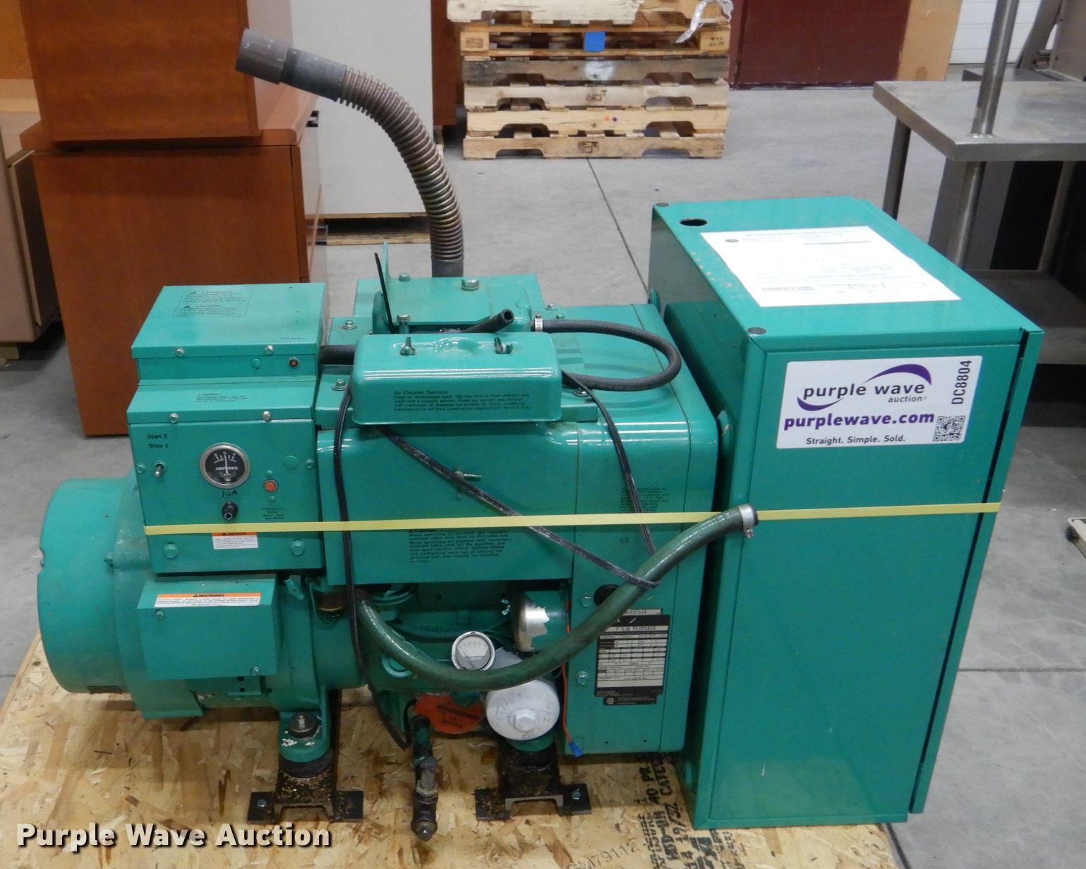 Onan 7.5JB-FL165810 generator in Pierre, SD | Item DC8804 sold | Purple ...