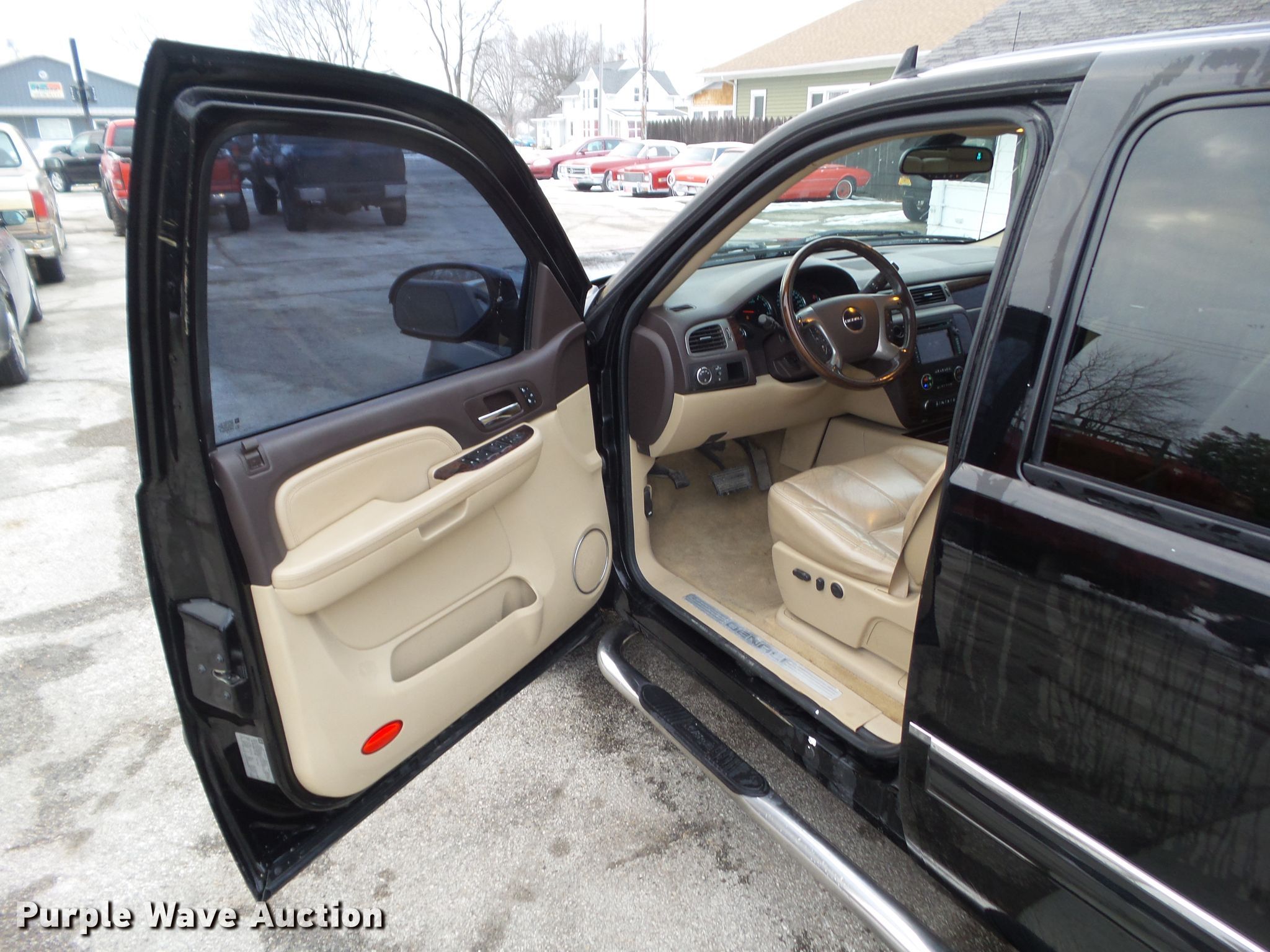 2008 GMC Sierra 1500 Denali Crew Cab pickup truck in Perry, IA | Item ...