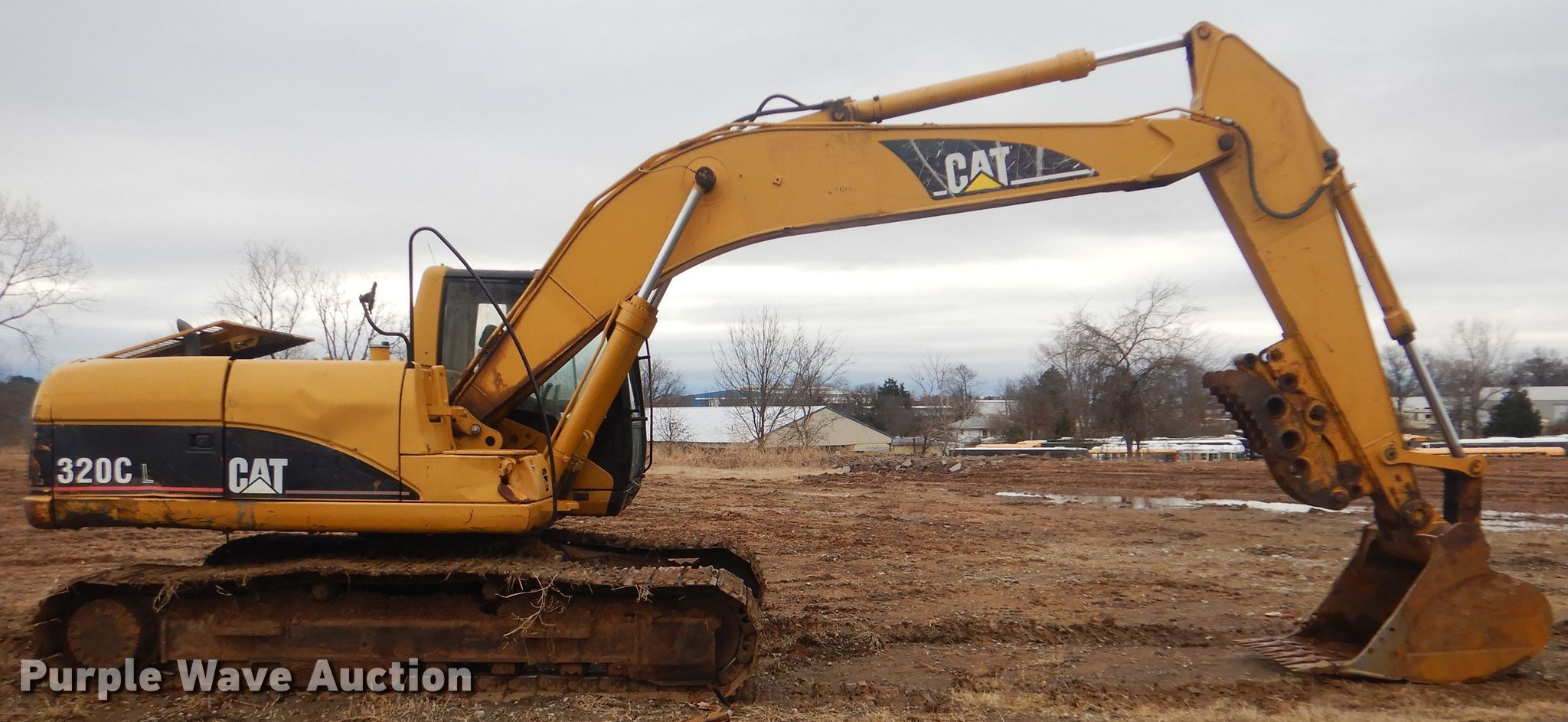 2006 Caterpillar 320L excavator in Tulsa, OK | Item DJ8582 sold ...