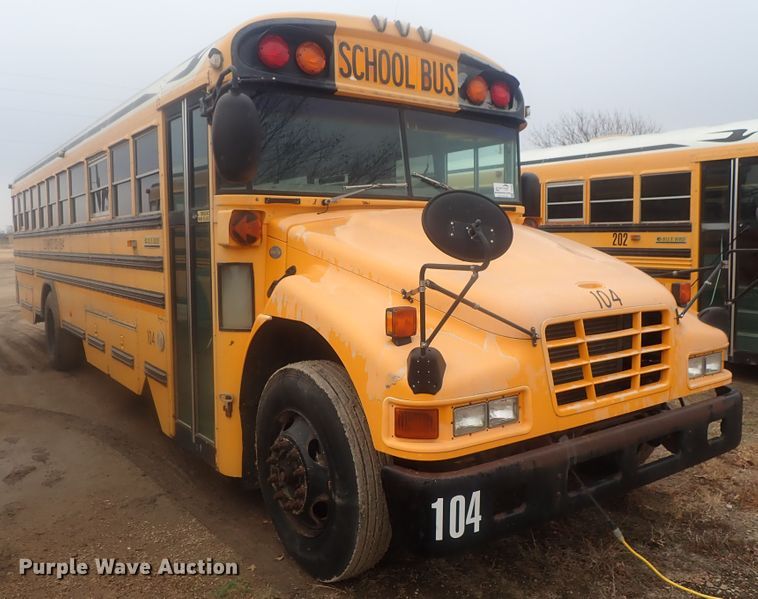 2005 Blue Bird Vision school bus in Clearwater, KS | Item DG2953 sold ...